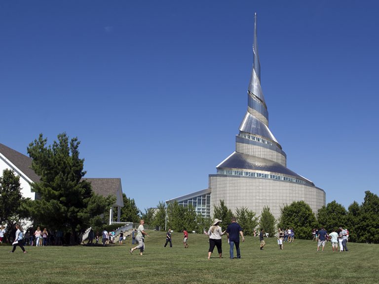 New LDS domain name may spark brand war over 'Church of Jesus Christ'