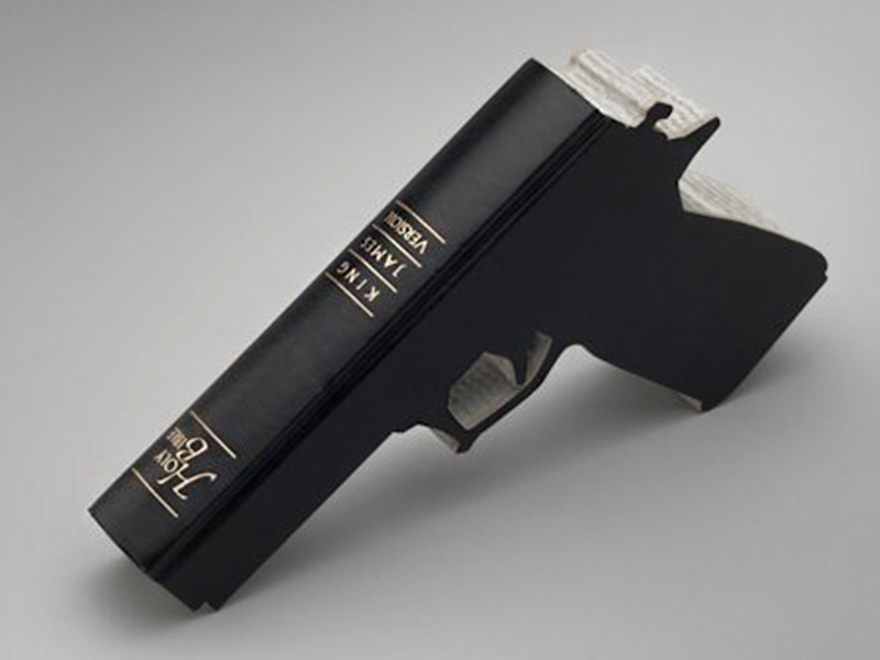 With new gun rule, Mormons take a step away from Republican right wing