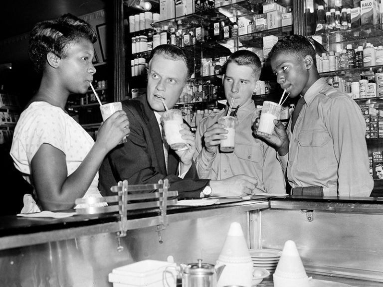 Billy Graham helped give white evangelicals a pass on civil rights ...