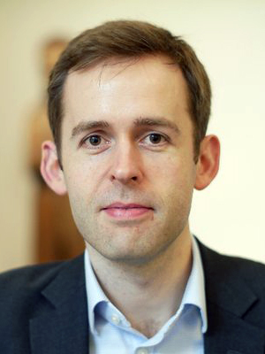 No longer the default, Church of England goes to battle in religious ...