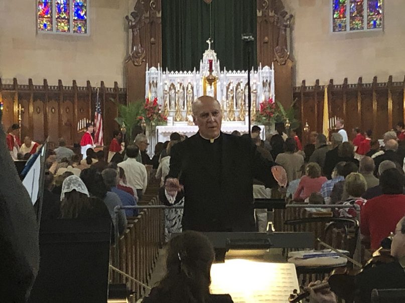 Unmarked buildings, quiet legal help for accused priests