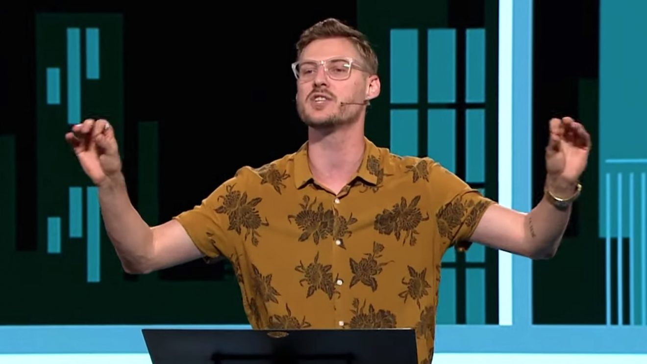 Harvest Pastor Greg Laurie urges compassion after Jarrid Wilson's suicide
