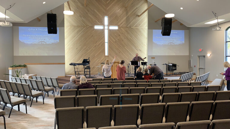 Why the minichurch is the latest trend in American religion