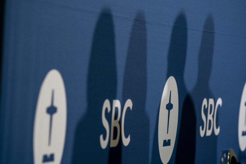 How did Saddleback get kicked out of the SBC? It’s complicated.