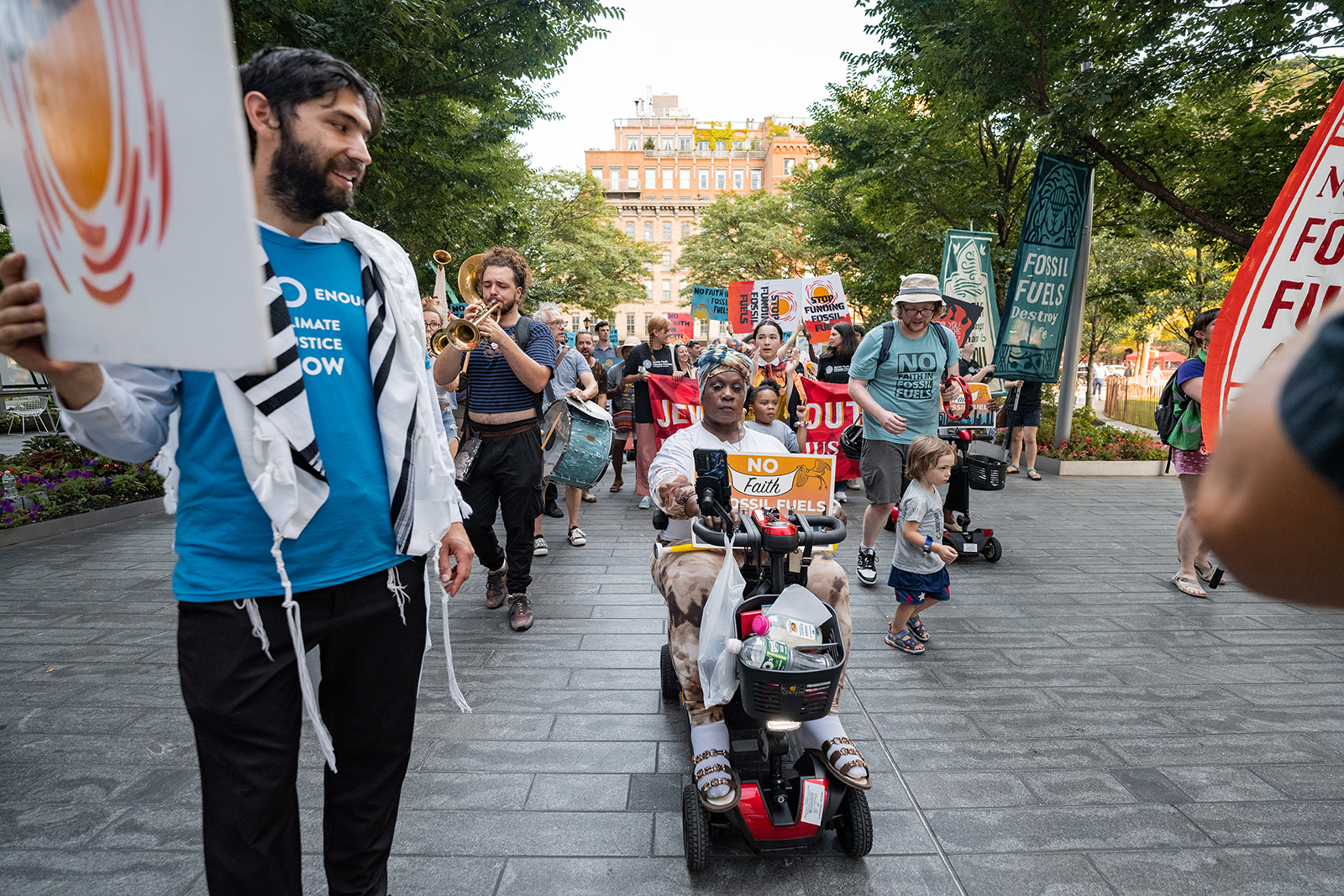Faith-based environmental groups take on fossil fuels as 'a sacred duty'
