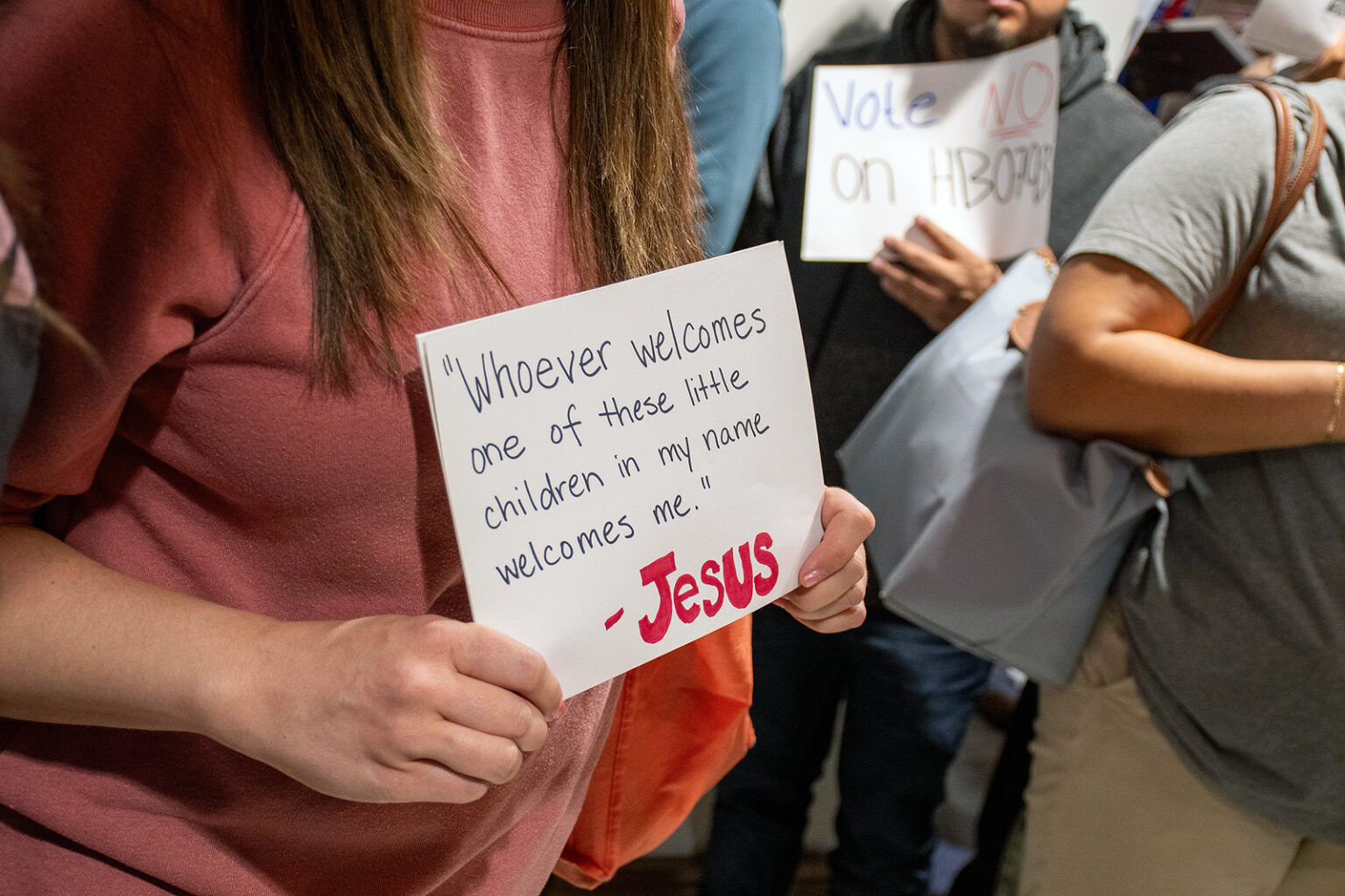 In evangelical churches, a rift over Trump’s immigration policies