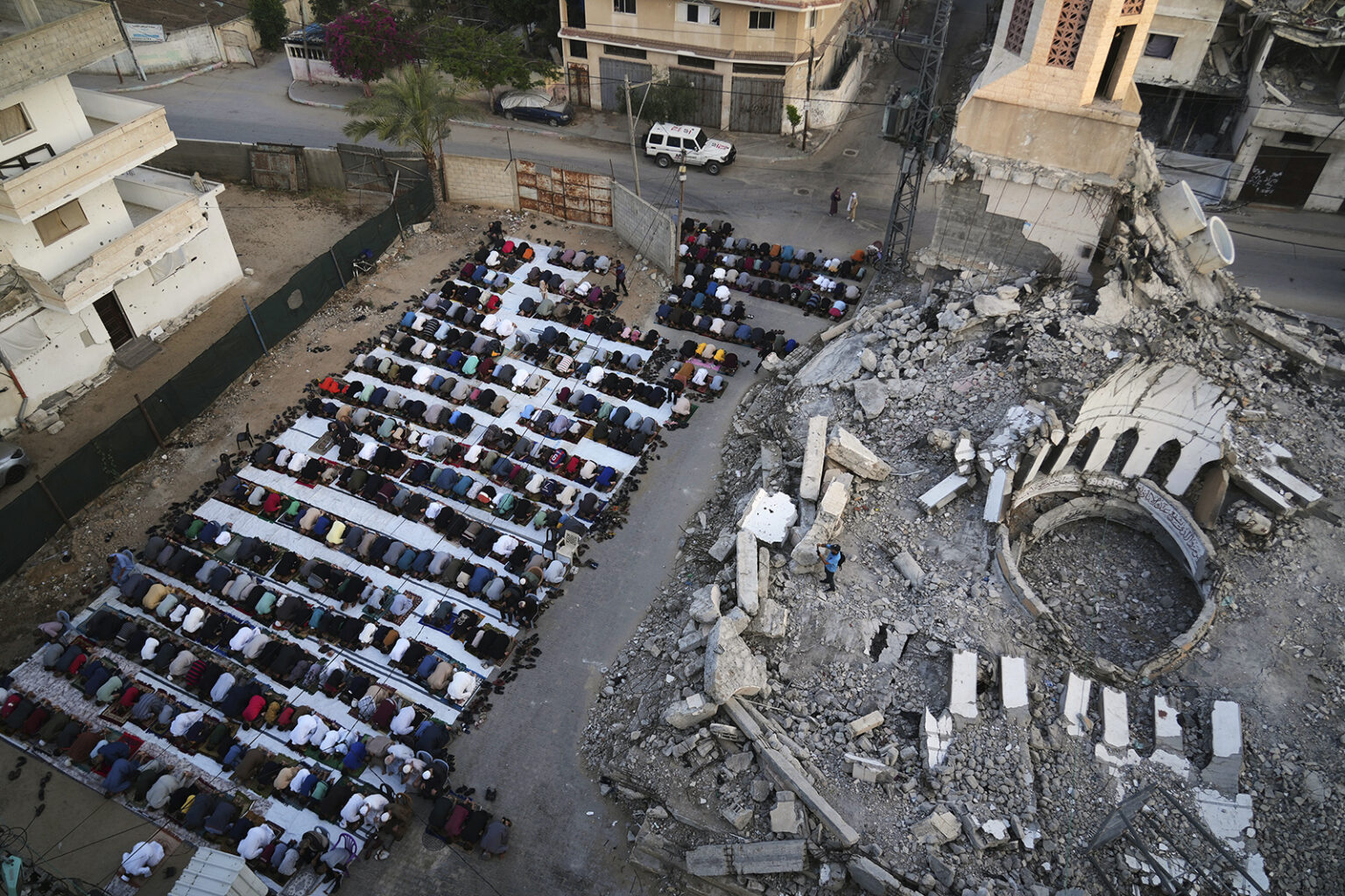 Looking for common ground in the Gaza war