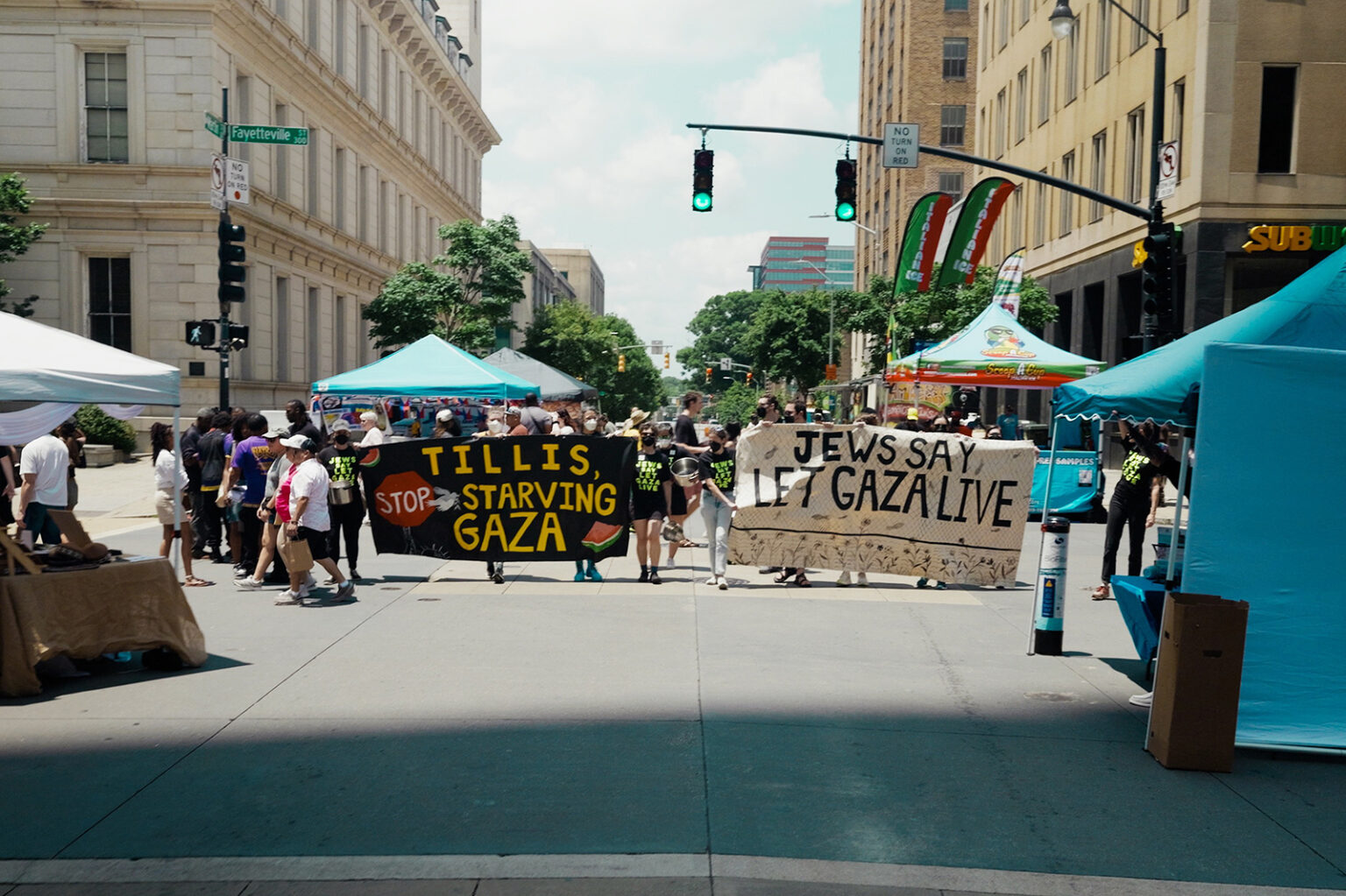 A Jewish group is taking turns fasting to bring attention to starving ...