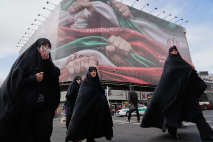 Iranian evangelicals are staying put, tentative but hopeful, says pastor