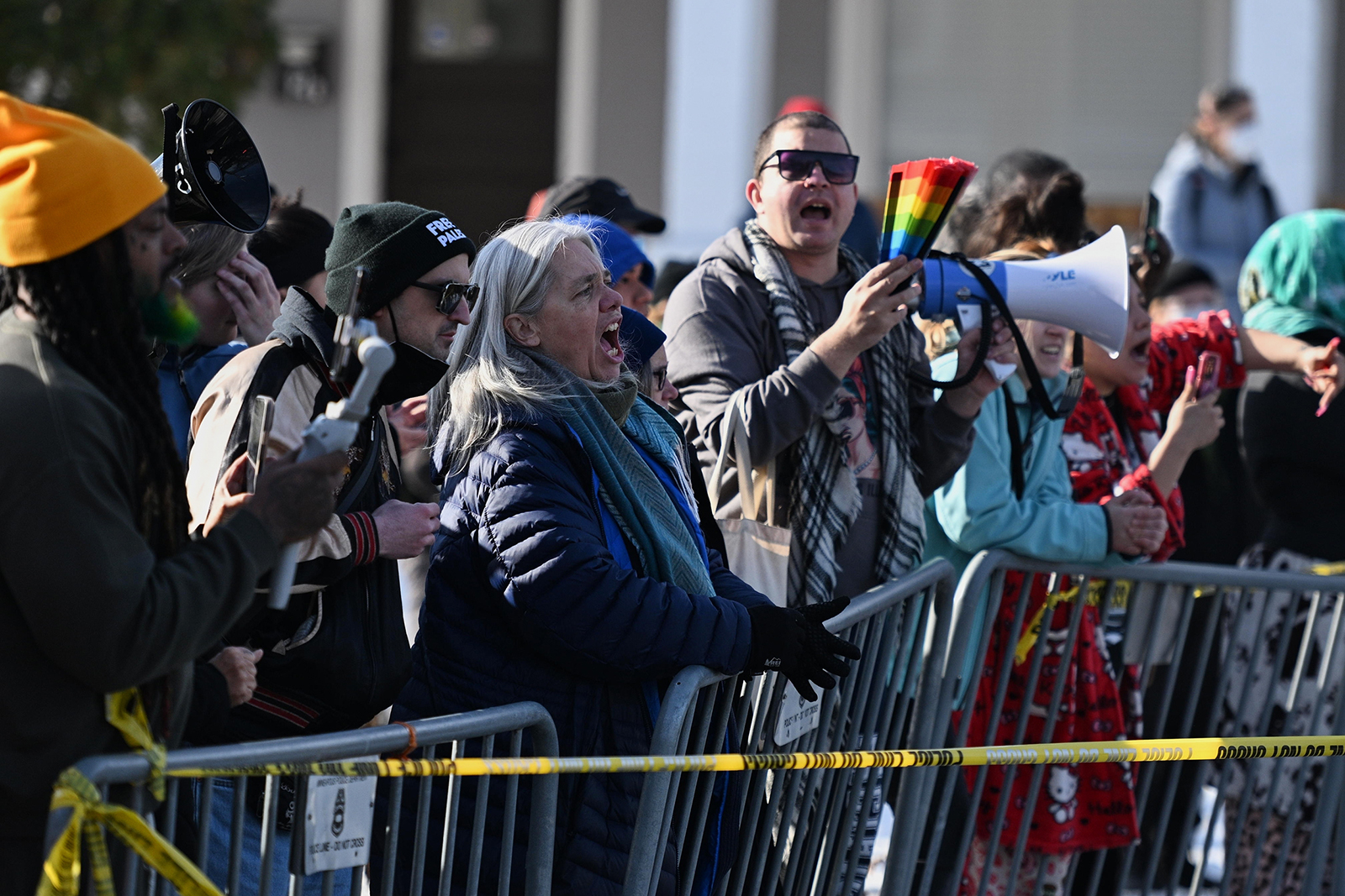 Minneapolis clergy exposed to pepper-spray after rushing to scene of ...