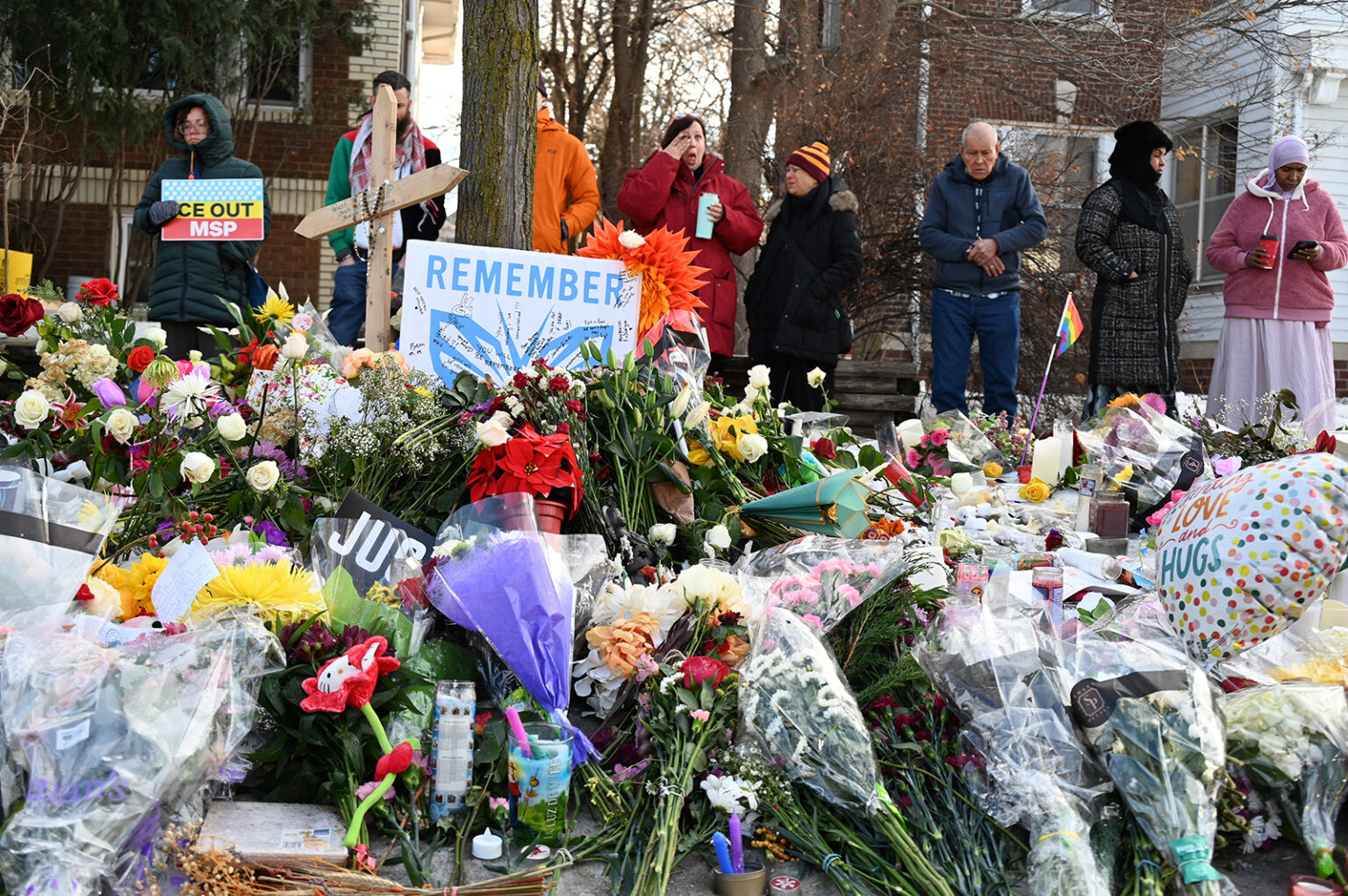 Two Episcopal bishops say clergy may have to put 'bodies on the line ...