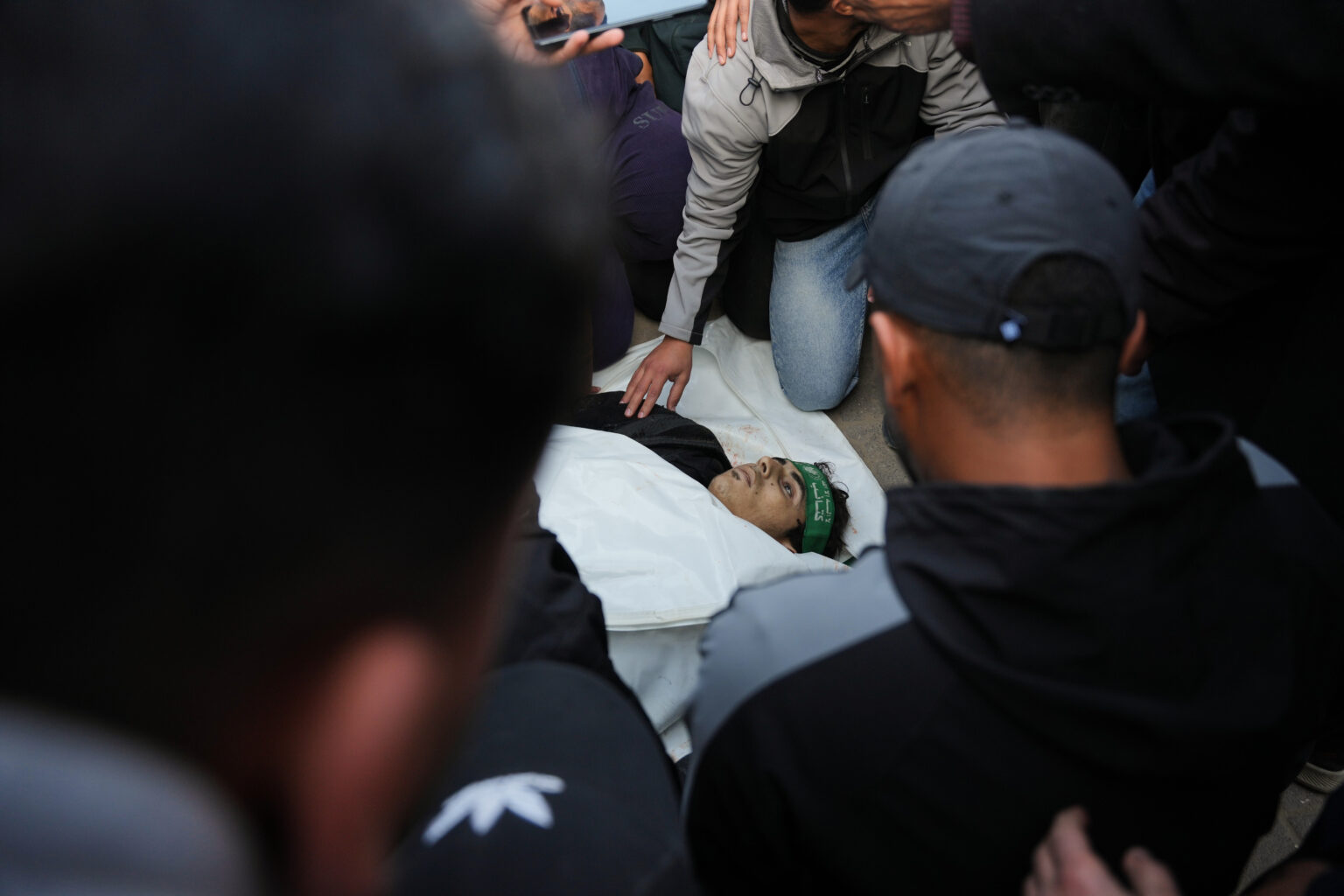 Gaza's Nasser Hospital condemns MSF decision to suspend most services