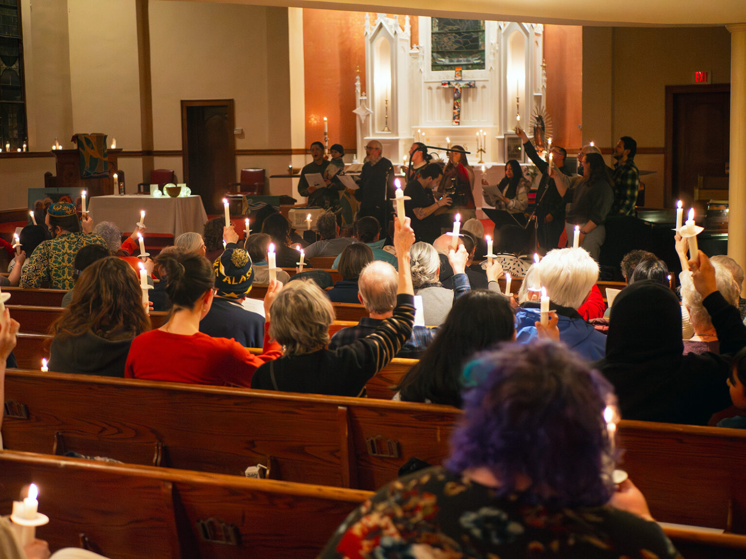 Amid ICE raids, Minneapolis rabbi and pastor show solidarity in action